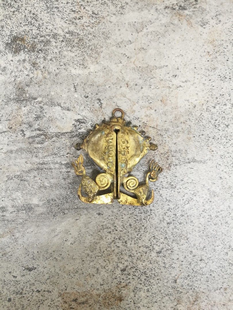 Liontin etnik mamuli, Antik, Jam & Perhiasan di Carousell