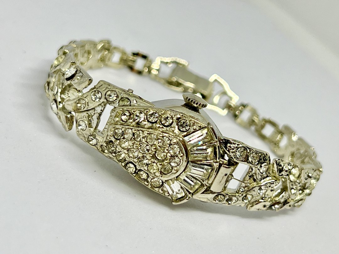 LUCERNE Rhinestones Hidden Watch Vintage Preloved ladies Watch, Luxury ...