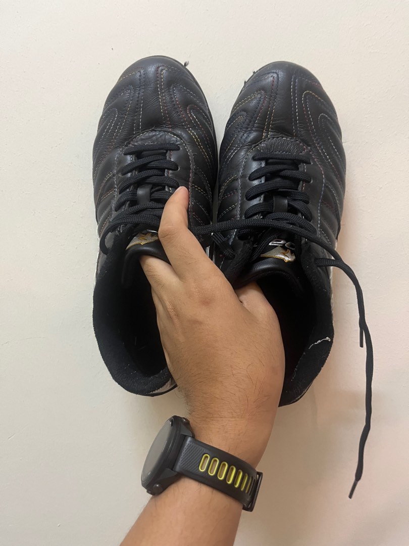 Pan wave 2 futsal shoes, Sports Equipment, Sports & Games, Racket ...