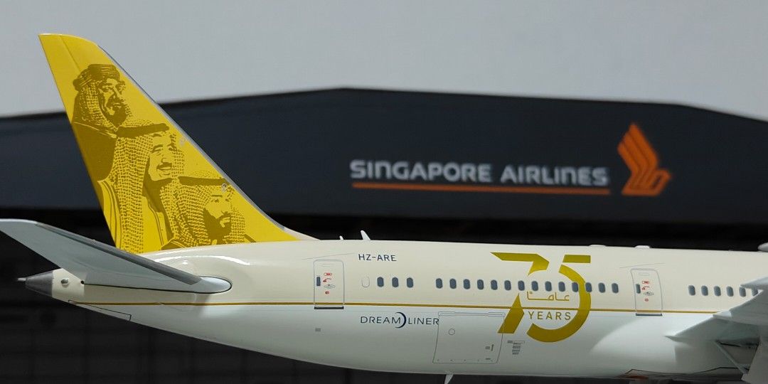Saudia Arabia B787-9 75th anniversary Scale 1:200, Hobbies & Toys ...