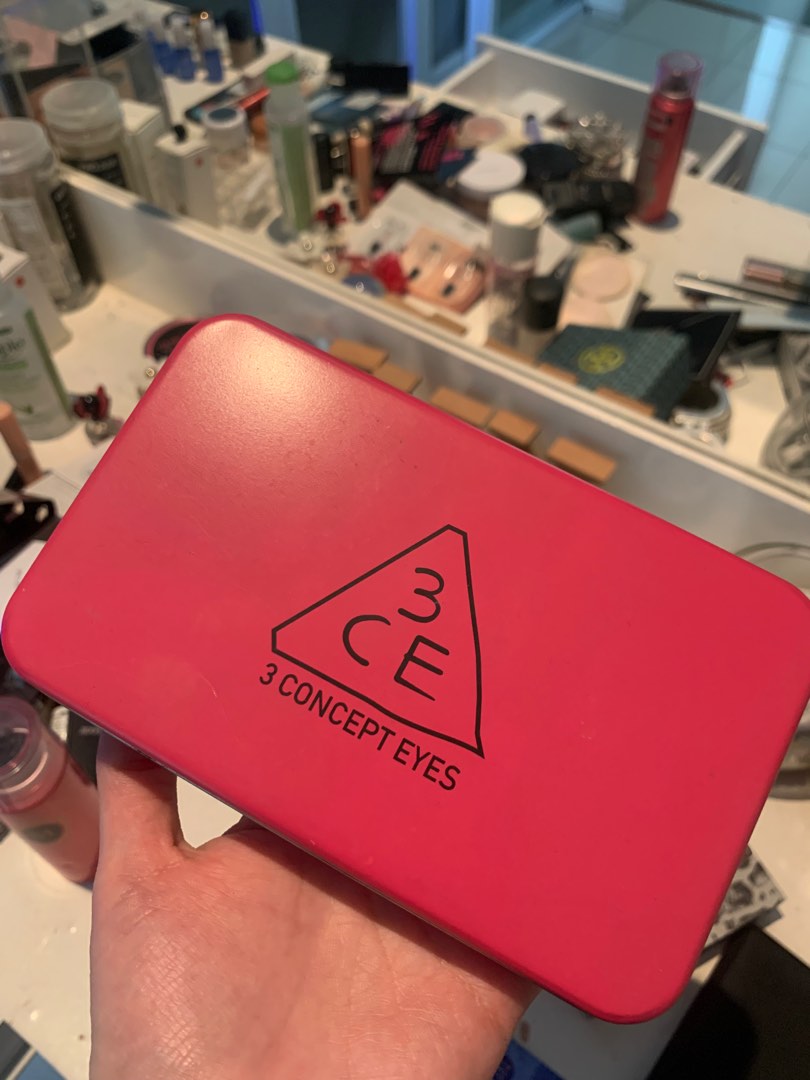 3CE stylenanda pink box, Kesehatan & Kecantikan, Rias Wajah di Carousell