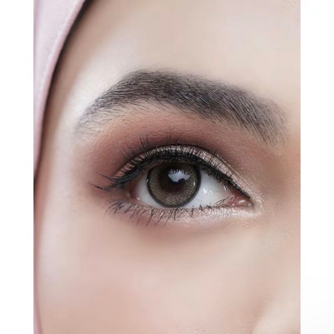 Alaia Cosmetic Magnetic Eyelash, Beauty & Personal Care, Face, Makeup ...