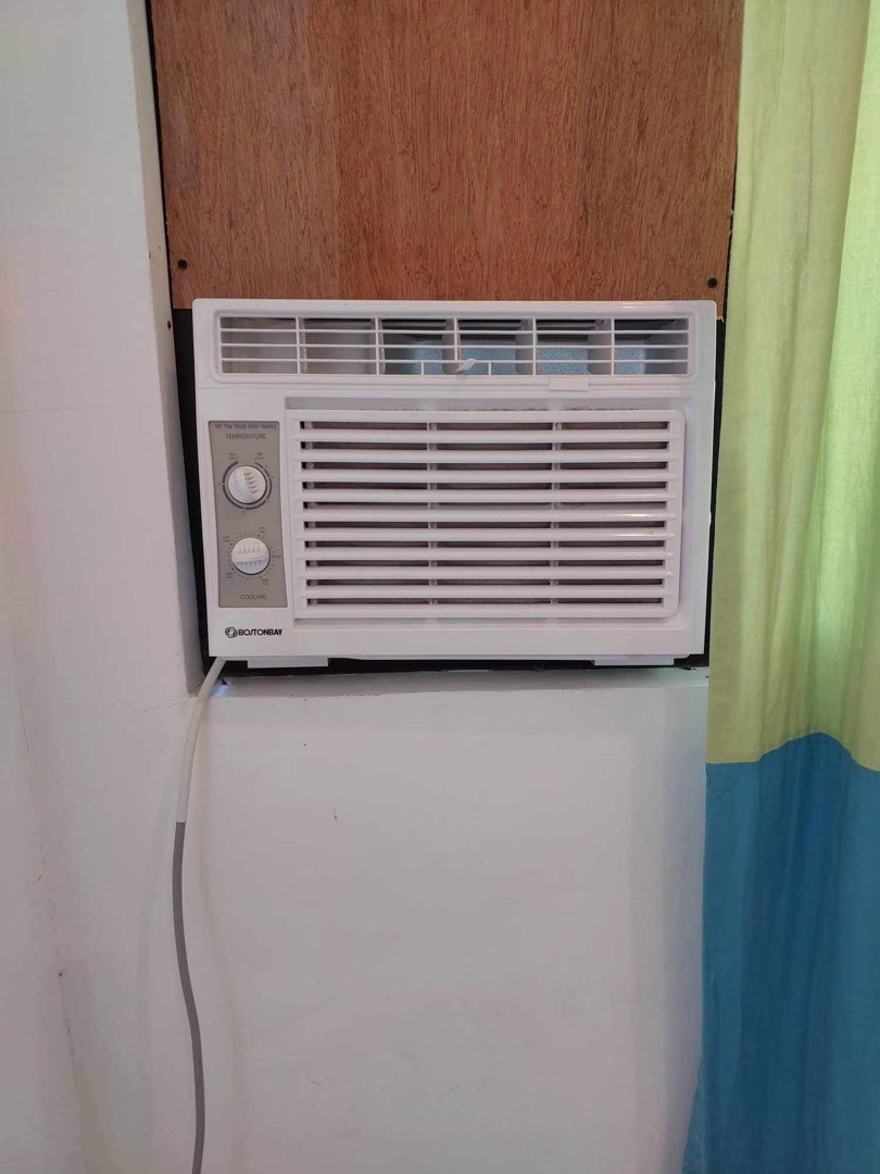 Boston Bay 0.5 Hp window type non inverter, TV & Home Appliances, Air ...