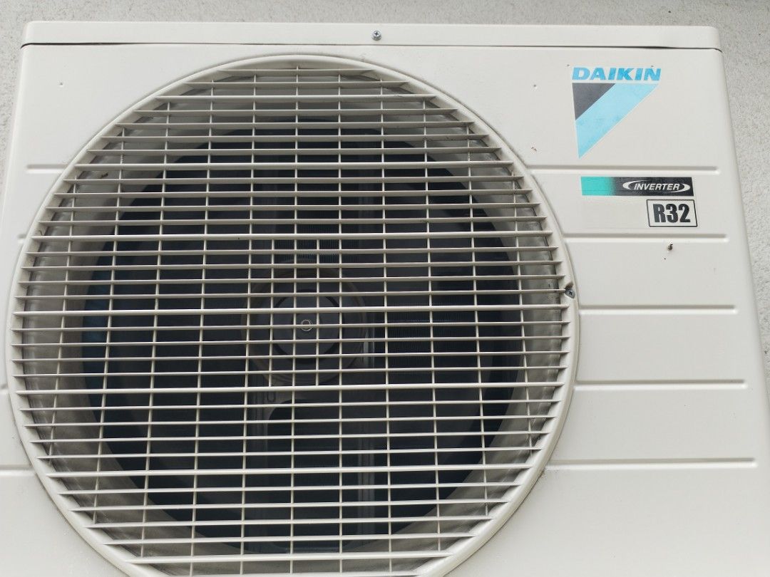 Daikin 1.5HP Split Type Inverter Aircon (D-Smart Queen), TV & Home ...