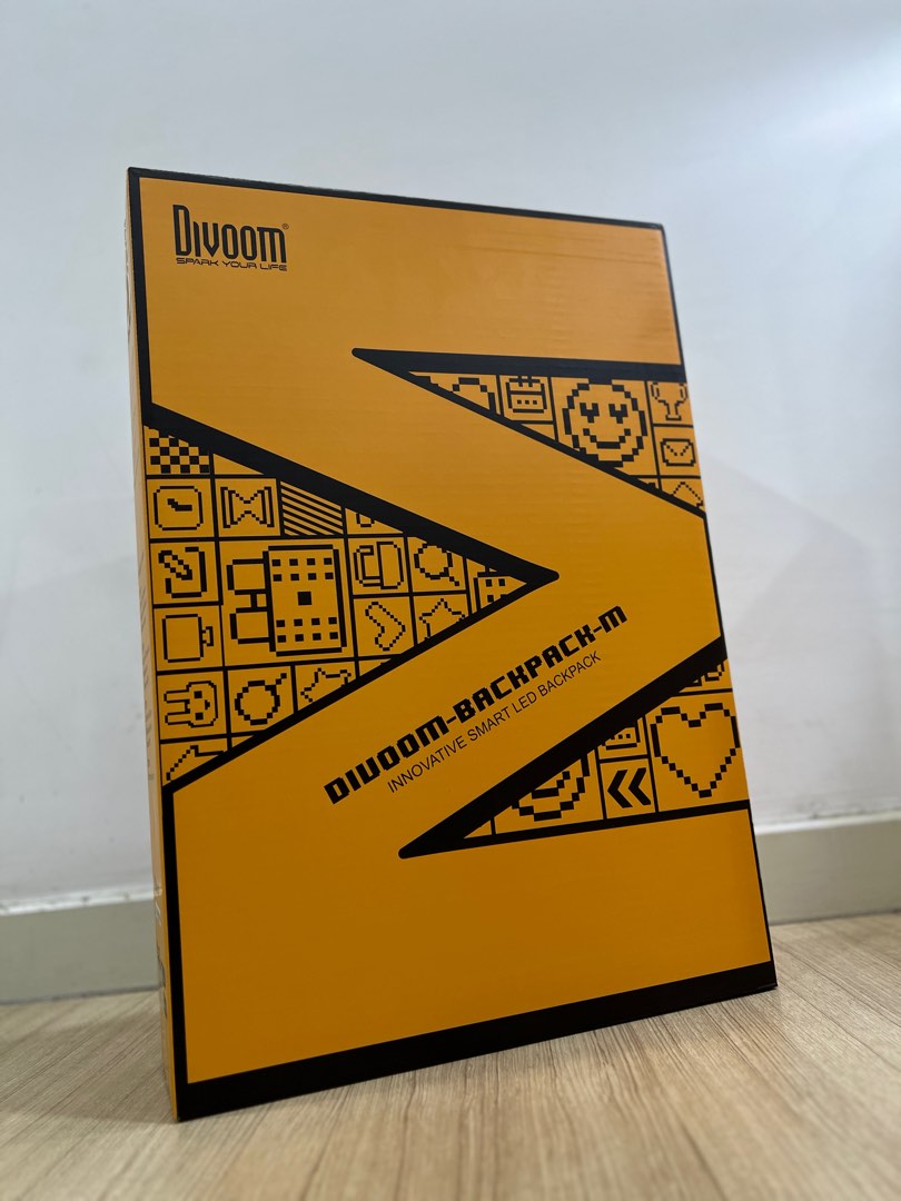 DIVOOM Pixoo Backpack-M Innovative Smart LED Backpack, Computers & Tech ...