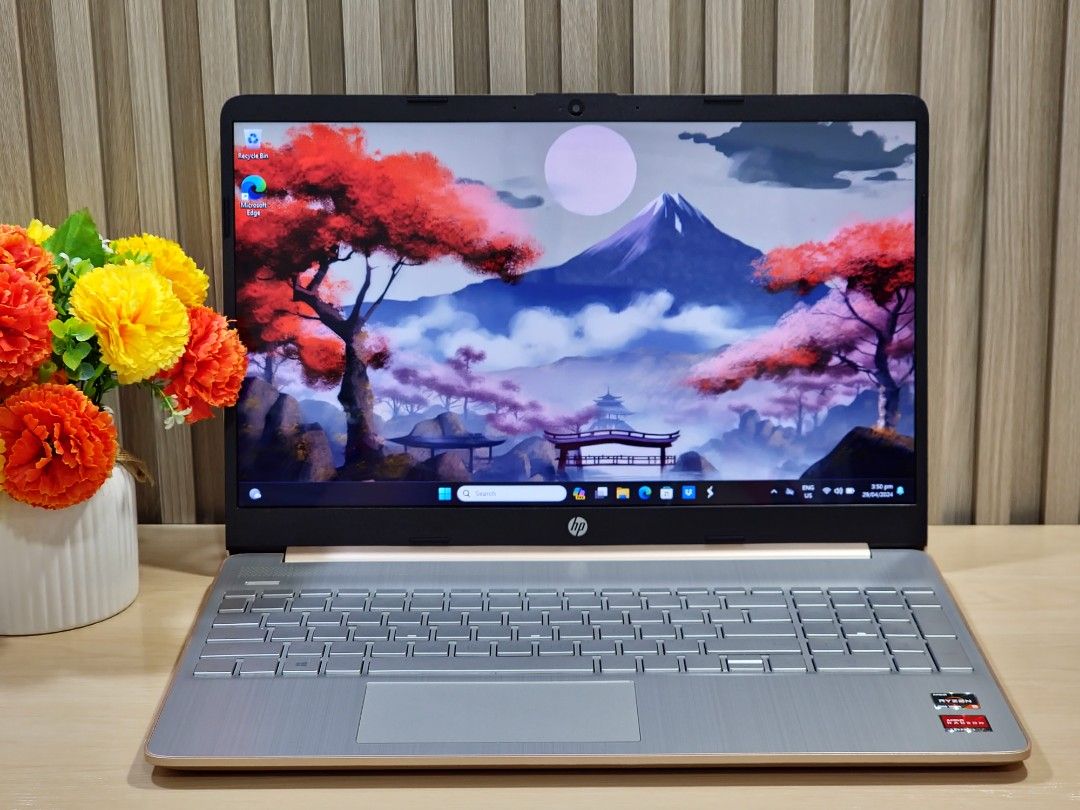 HP Laptop 15s-eq111A7U AMD Ryzen 5 4500U 8Gb Ram 512Gb NVMe SSD 15 ...