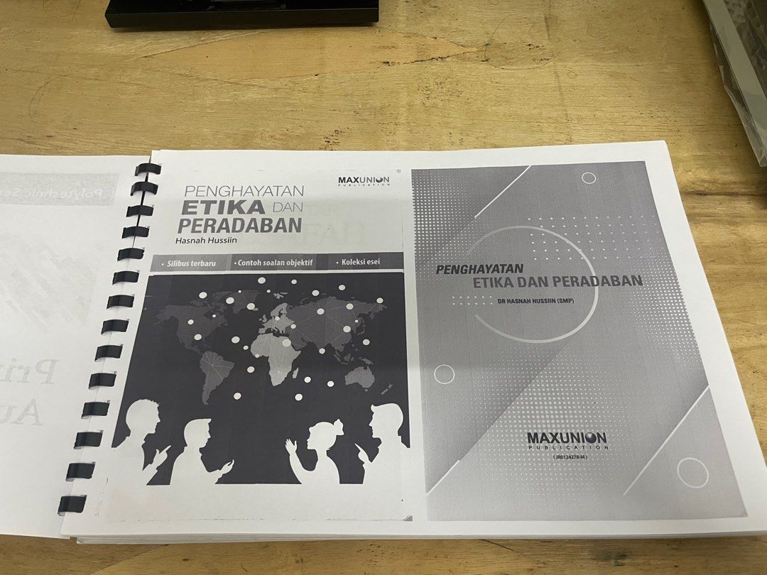 Maxunion Penghayatan Etika Dan Peradaban, Hobbies & Toys, Books ...