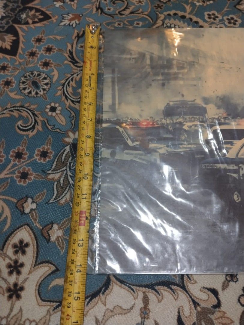 Posters (sila baca description), Looking For on Carousell