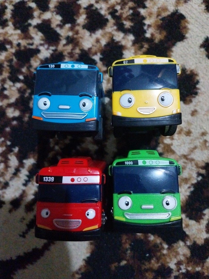 Tayo bus station set 4, Toys & Collectibles, Mainan di Carousell