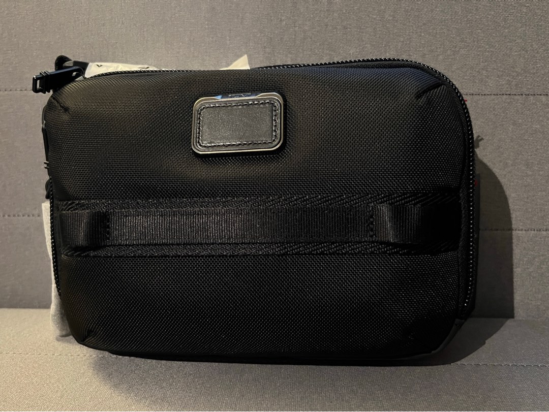 Tumi Alpha Bravo Ranger Crossbody, Luxury, Bags & Wallets on Carousell