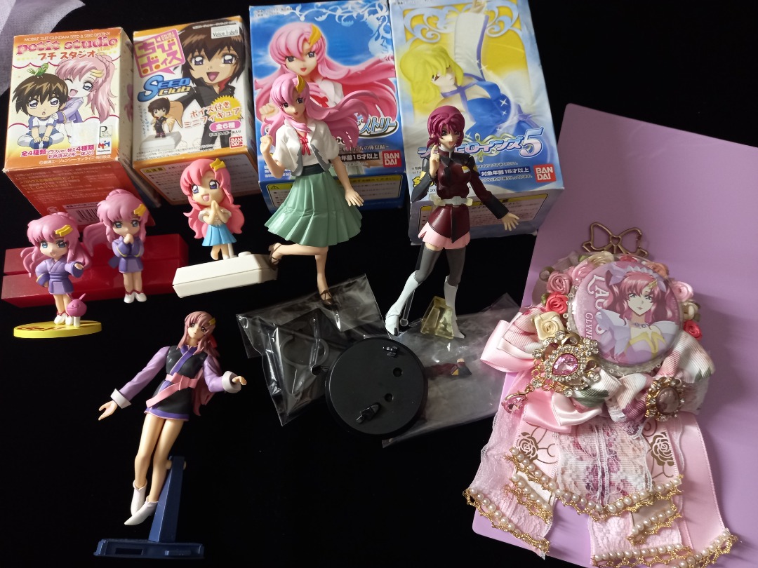 5/10 Gundam SEED freedom meer cosmix, Lacus canbadge rosette, Kira ...