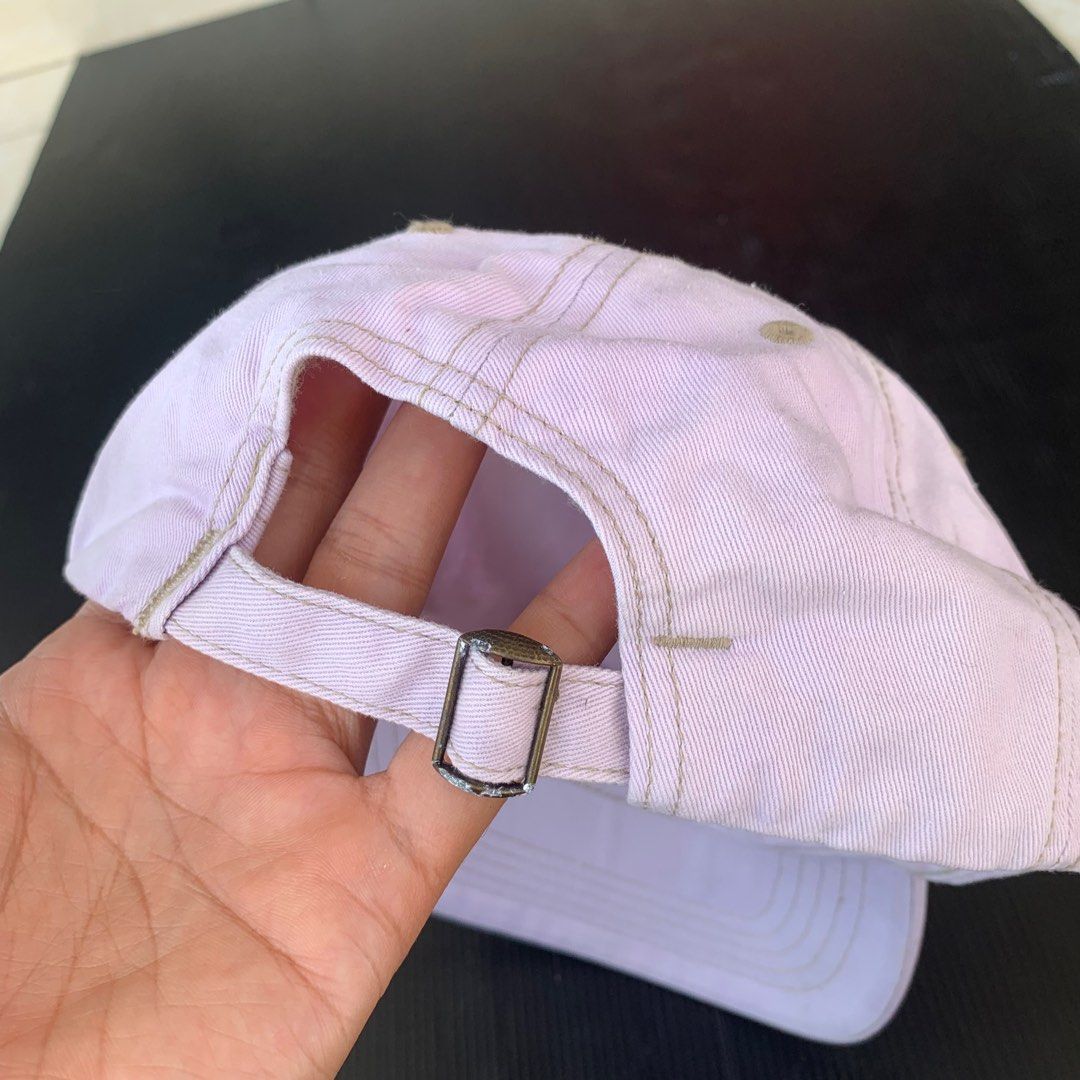 Vintage lee cap, Men's Fashion, Watches & Accessories, Cap & Hats on Carousell