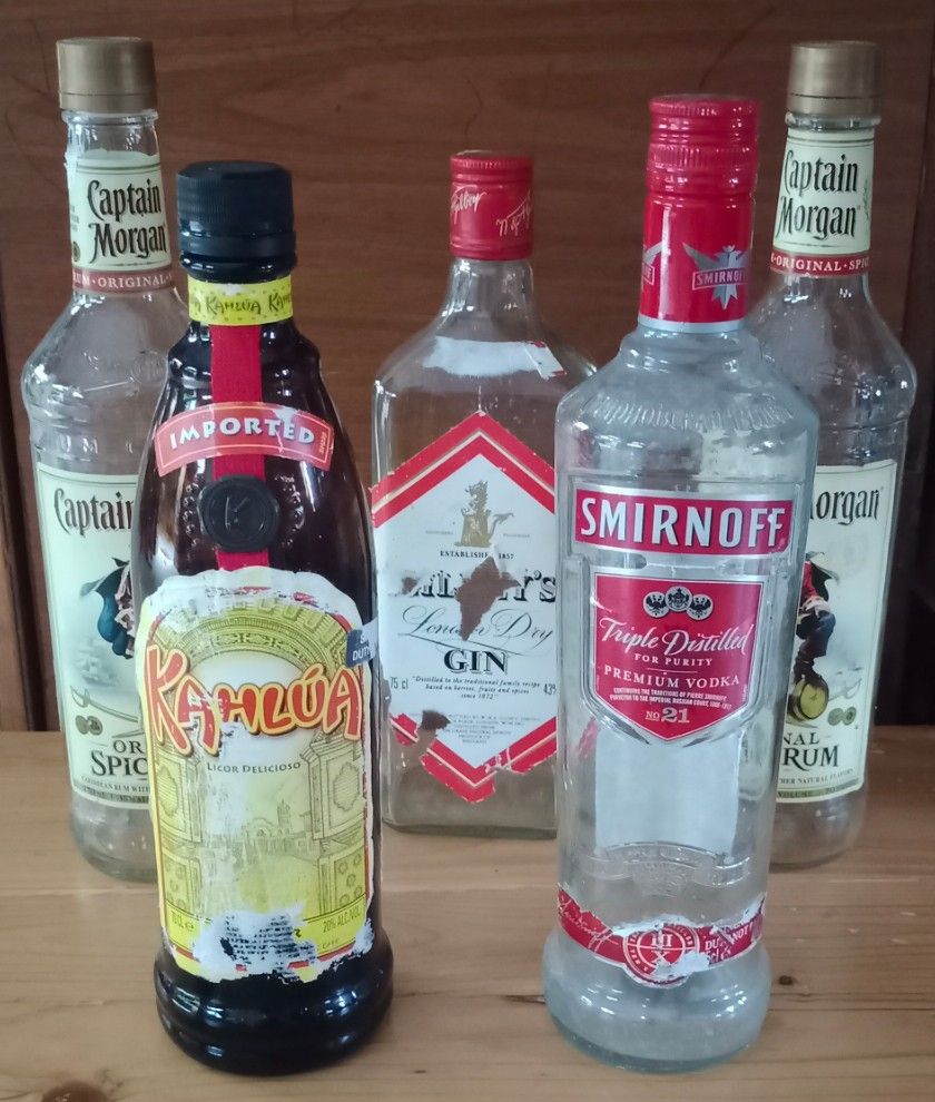 Aneka botol bekas minuman, Serba Serbi, Others di Carousell