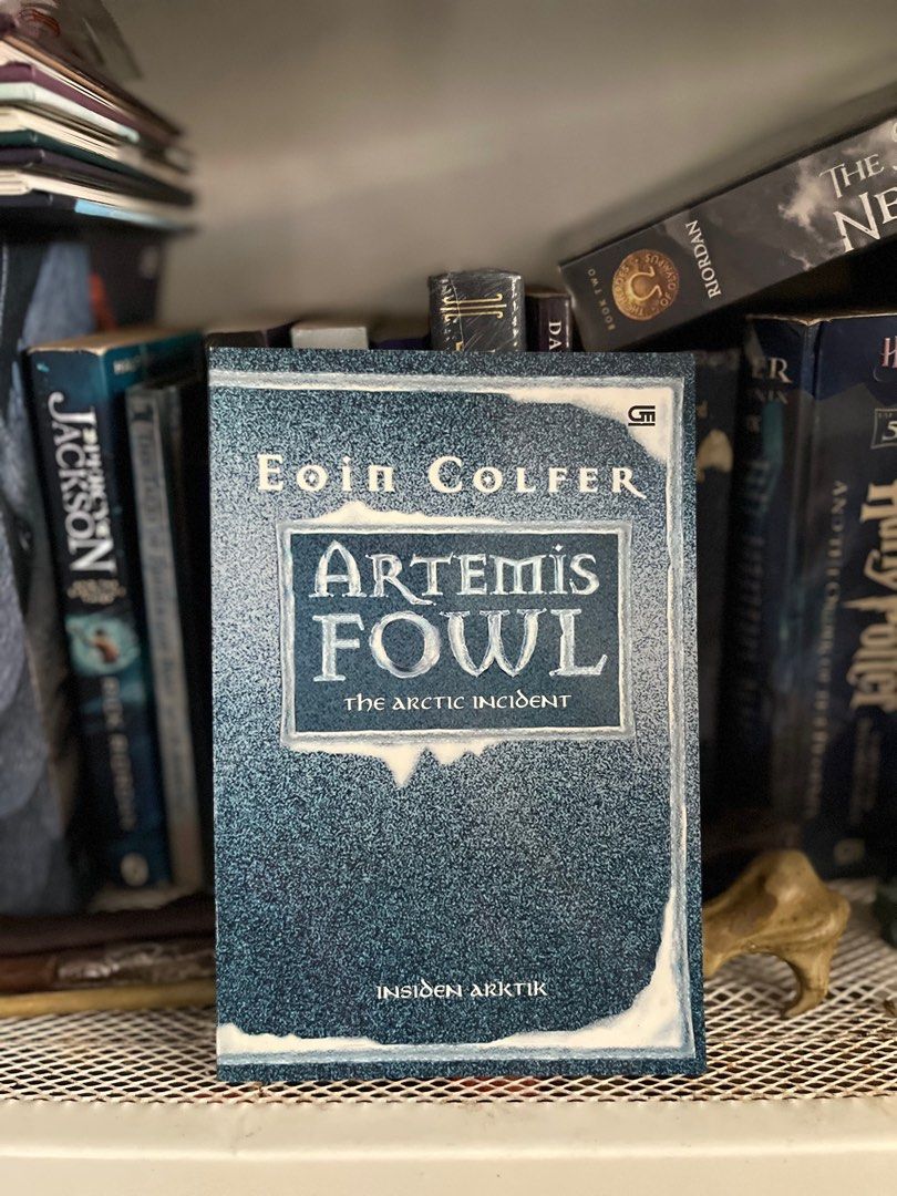 Artemis Fowl The Arctic Incident, Buku & Alat Tulis, Buku di Carousell