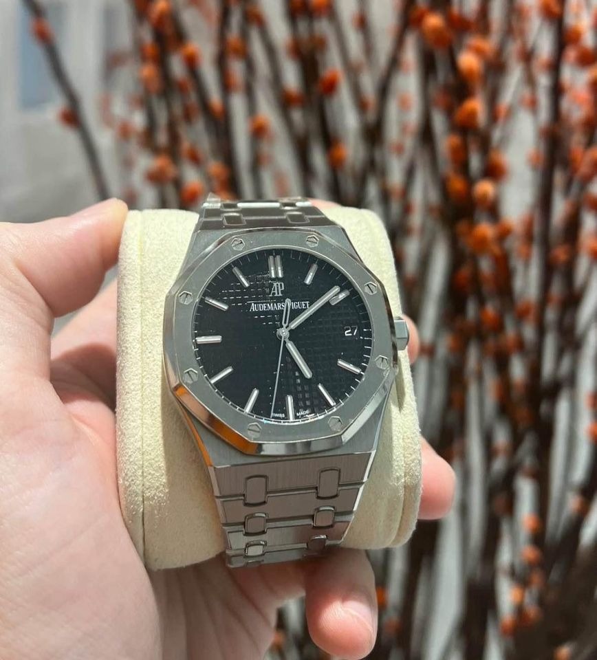 Audemars Piguet - 15500ST blk 2022, Luxury, Watches on Carousell