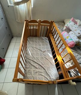 Baby cot for FREE, self pick up only., Babies & Kids, Baby Nursery ...