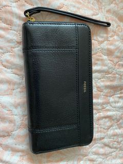 Fossil, Women's Fashion, Bags & Wallets, Purses & Pouches on Carousell