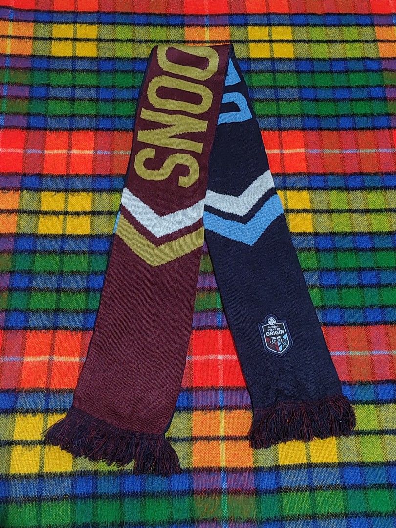 Holden State Of Origin Blues/Maroons Scarf, Men's Fashion, Watches ...