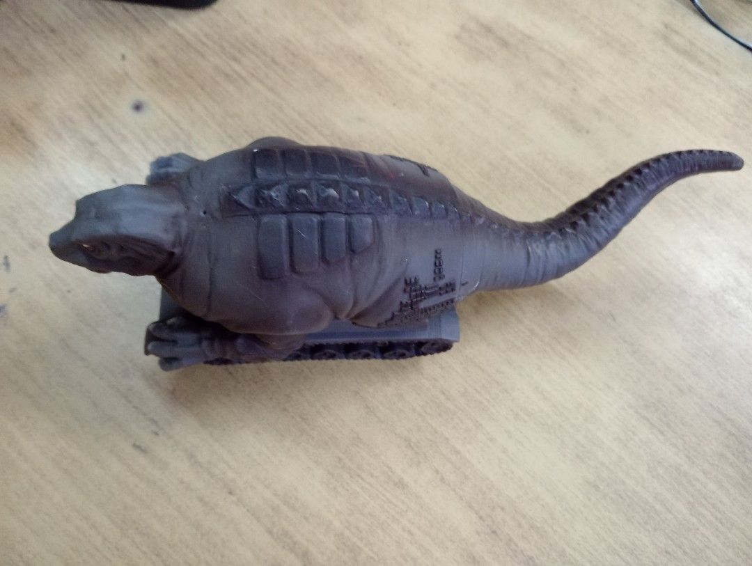 Kaiju Ultraman Dinosaur Tank Bandai Sofubi Dino-Tank, Hobbies & Toys ...