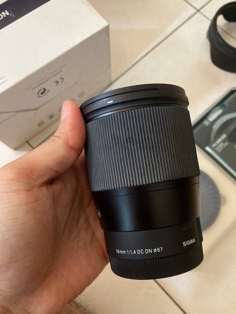 LENS BODY CROP E-MOUNT SIGMA 16MM F1.4 DC DN, Photography, Lens & Kits ...