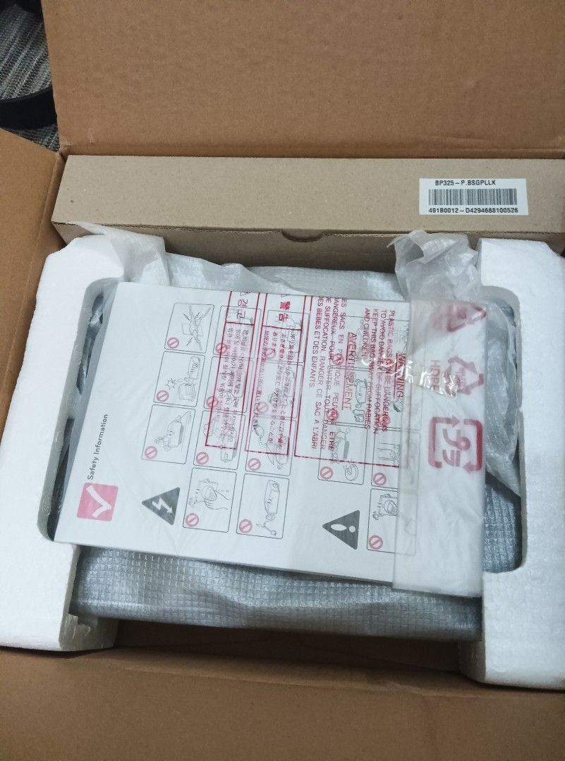 LG BP325 blu -ray new, TV & Home Appliances, TV & Entertainment, Blu ...