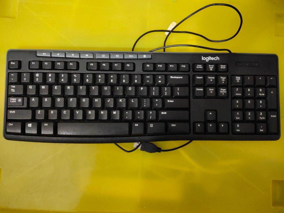 Logitech Keyboard Computers And Tech Parts And Accessories Computer Keyboard On Carousell