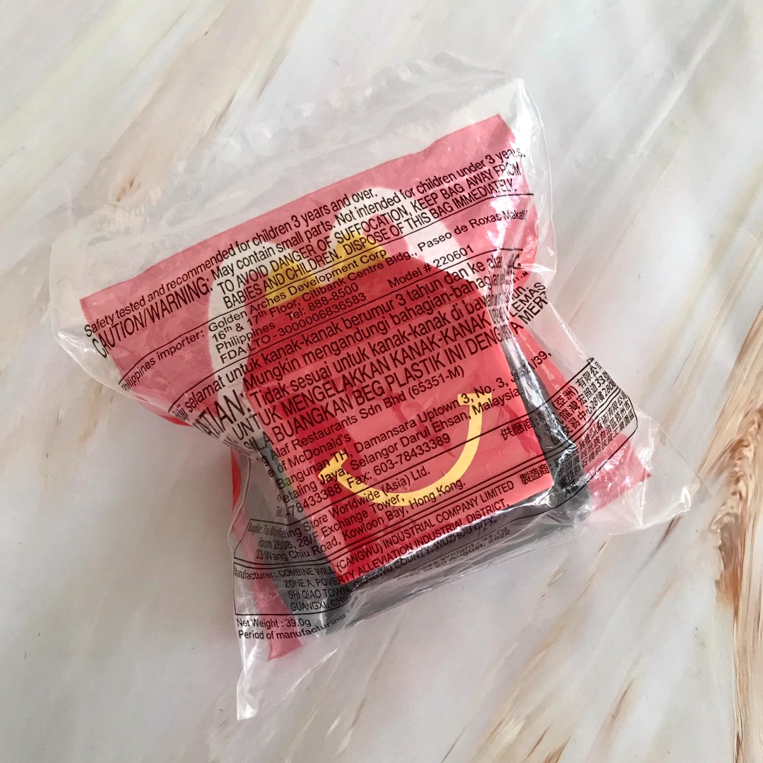 Mc Donald's Playset / Mcd Happy Meal Toy (Happy Meal Box & Tray ...