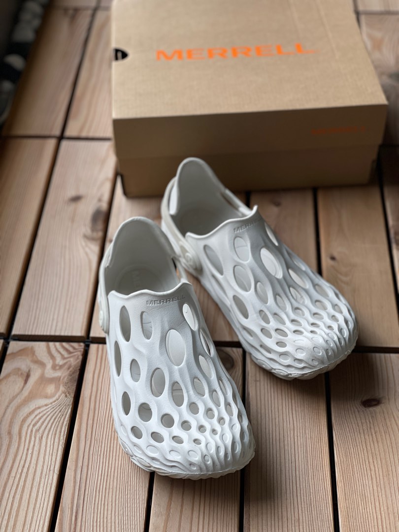 Merrell white shoe, Women's Fashion, Footwear, Sneakers on Carousell