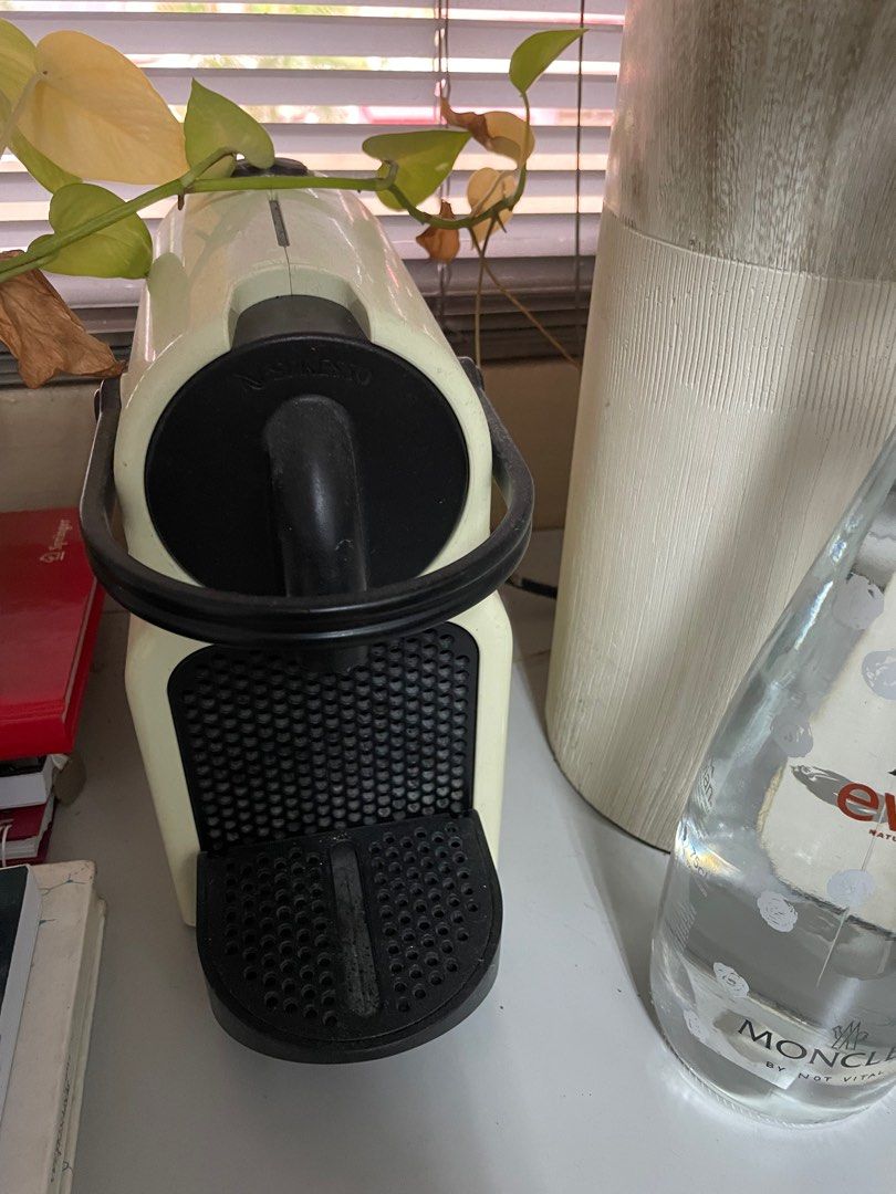 Nespresso Innisia Basic Unit, TV & Home Appliances, Kitchen Appliances ...