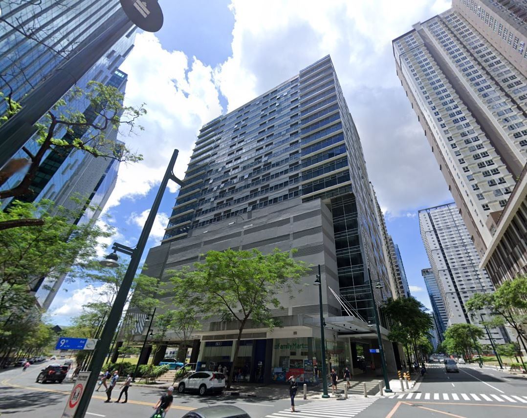 RUSH SALE! Corner Unit Office Space for Sale in BGC, Taguig City, One ...