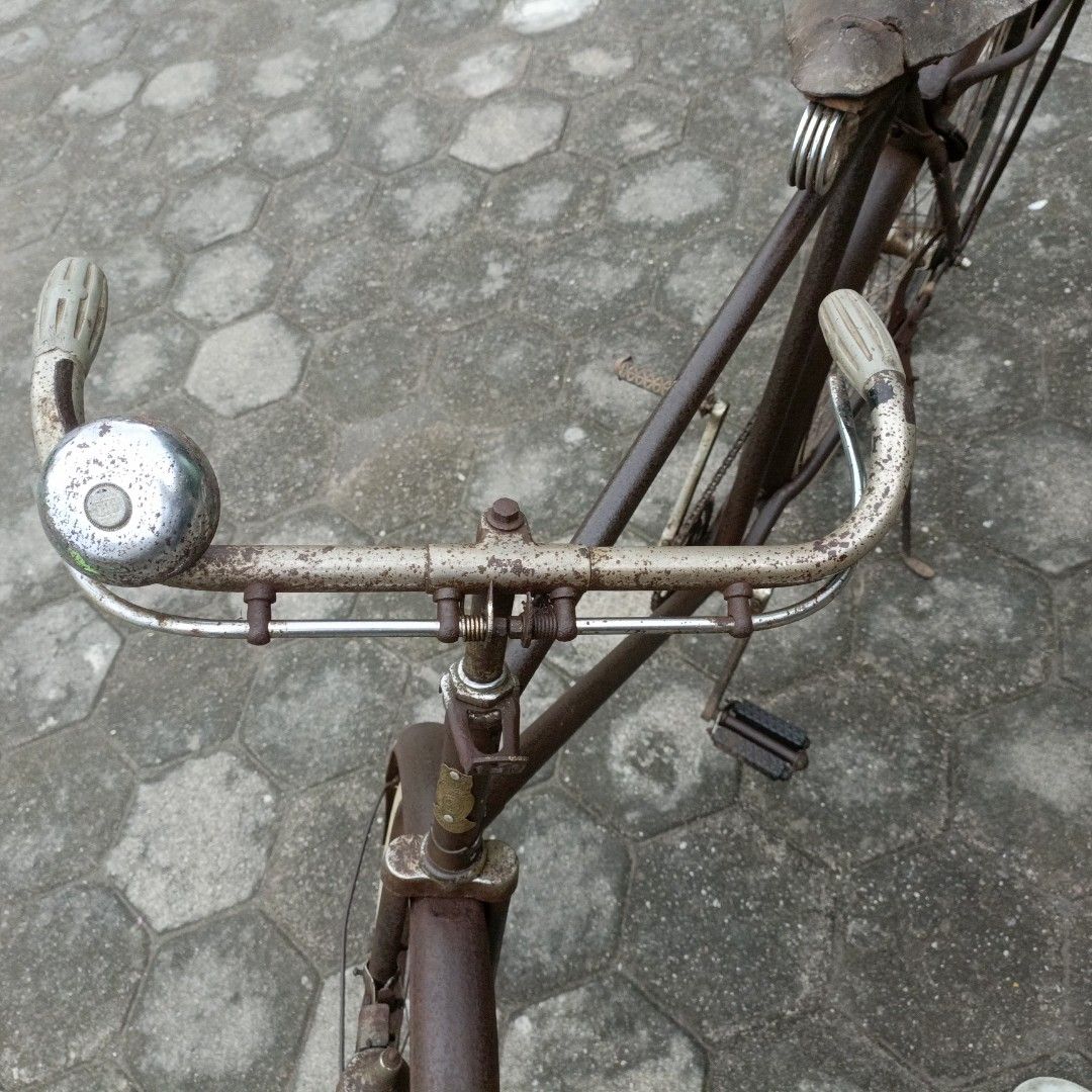 Sepeda onthel jadul, Antik, Pajangan di Carousell