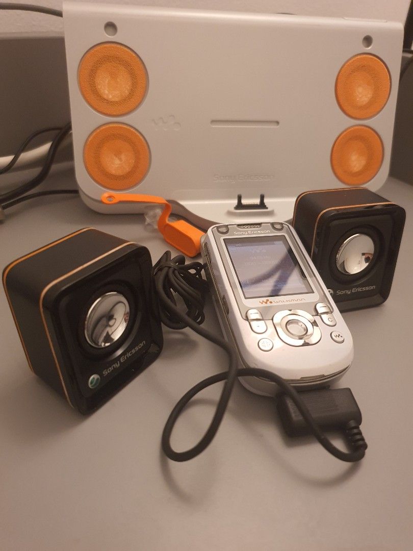 Sony Ericsson Walkman Speakers, Mobile Phones & Gadgets, Mobile ...