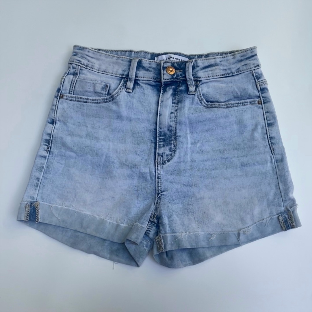 Stradivarius Super High Rise Shorts, Women's Fashion, Bottoms, Shorts ...