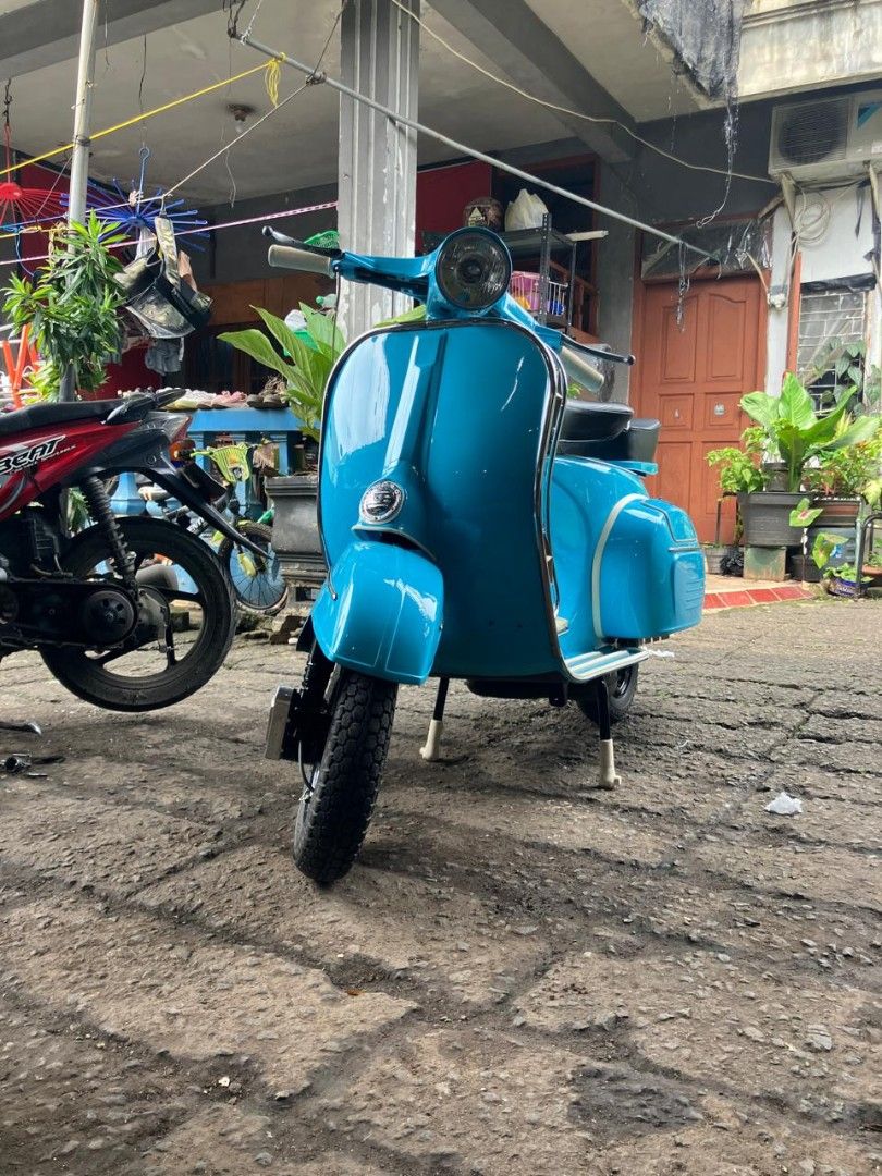 Vespa Super 66, Motor di Carousell