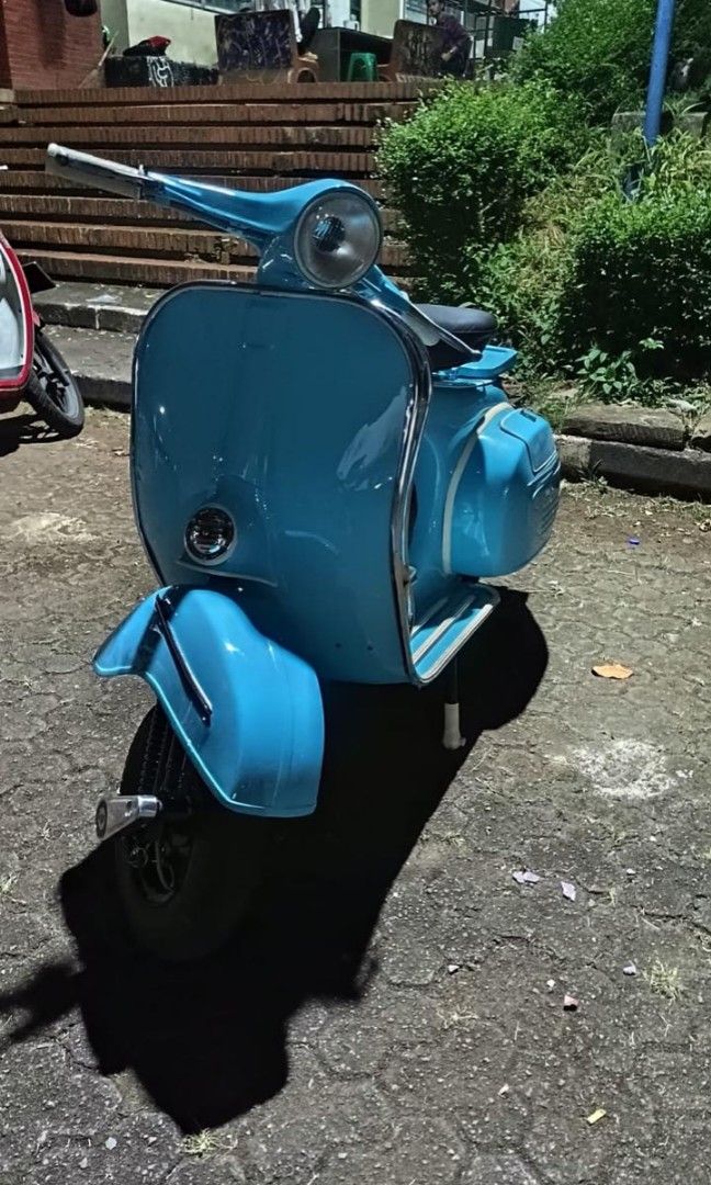 Vespa Super 66, Motor di Carousell