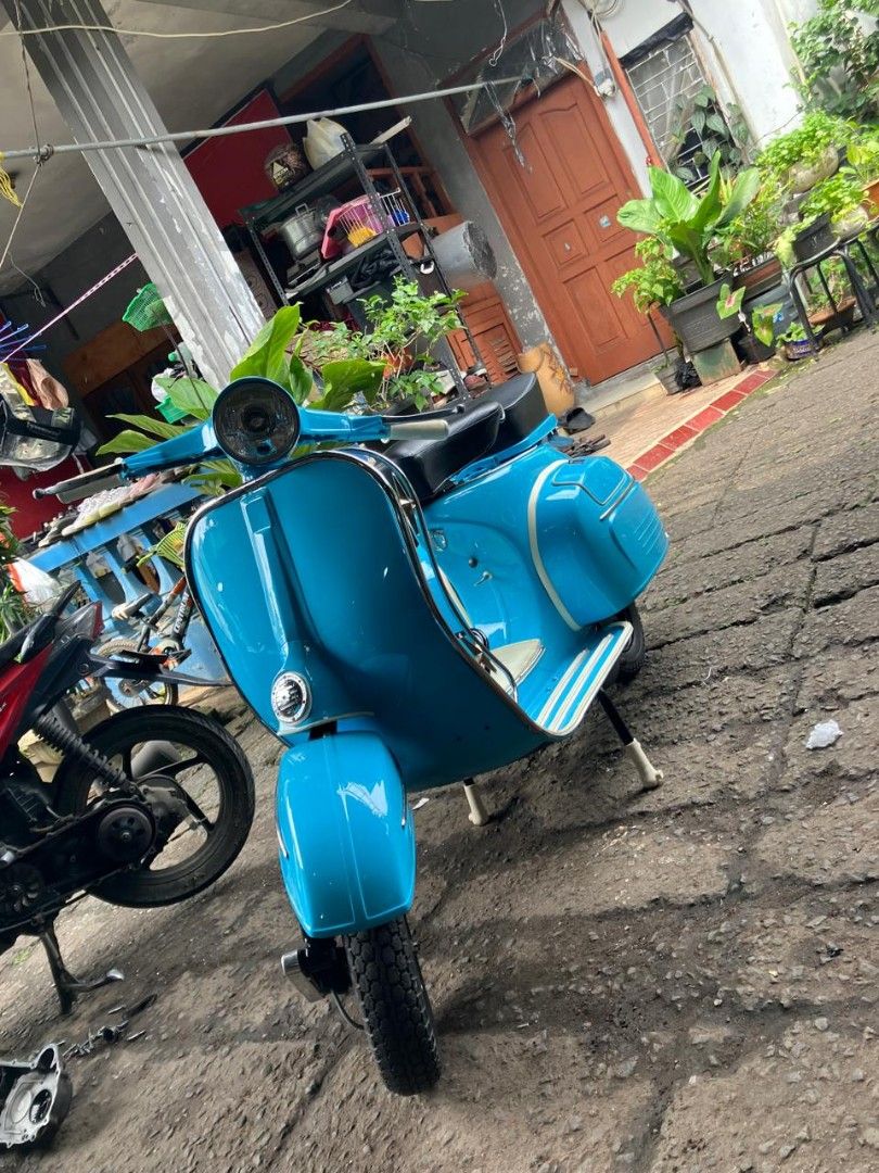 Vespa Super 66, Motor di Carousell