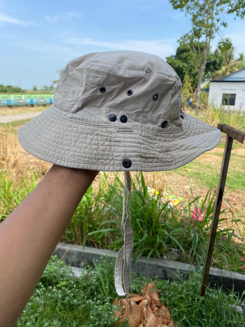 Vintage torpedo bucket hat hiking, Men's Fashion, Watches & Accessories ...