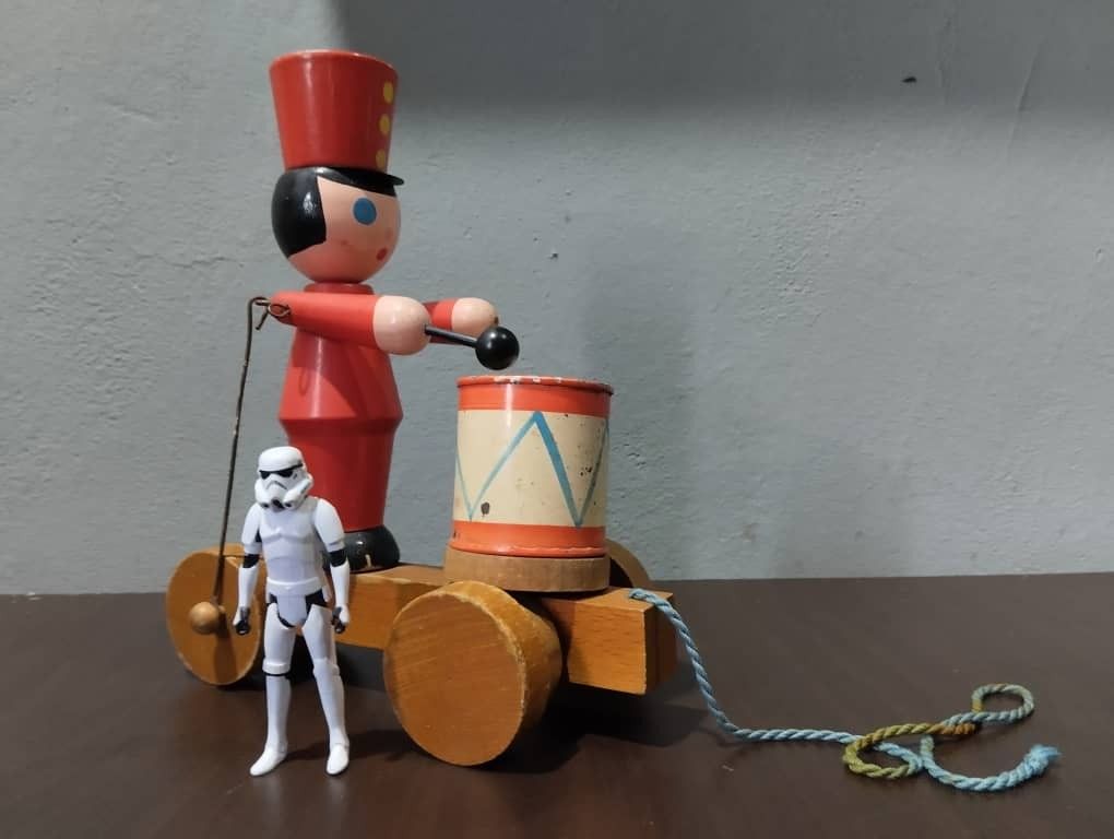 Vintage Wooden Pull Toy Drummer Boy Toy Soldier, Hobbies & Toys, Toys ...