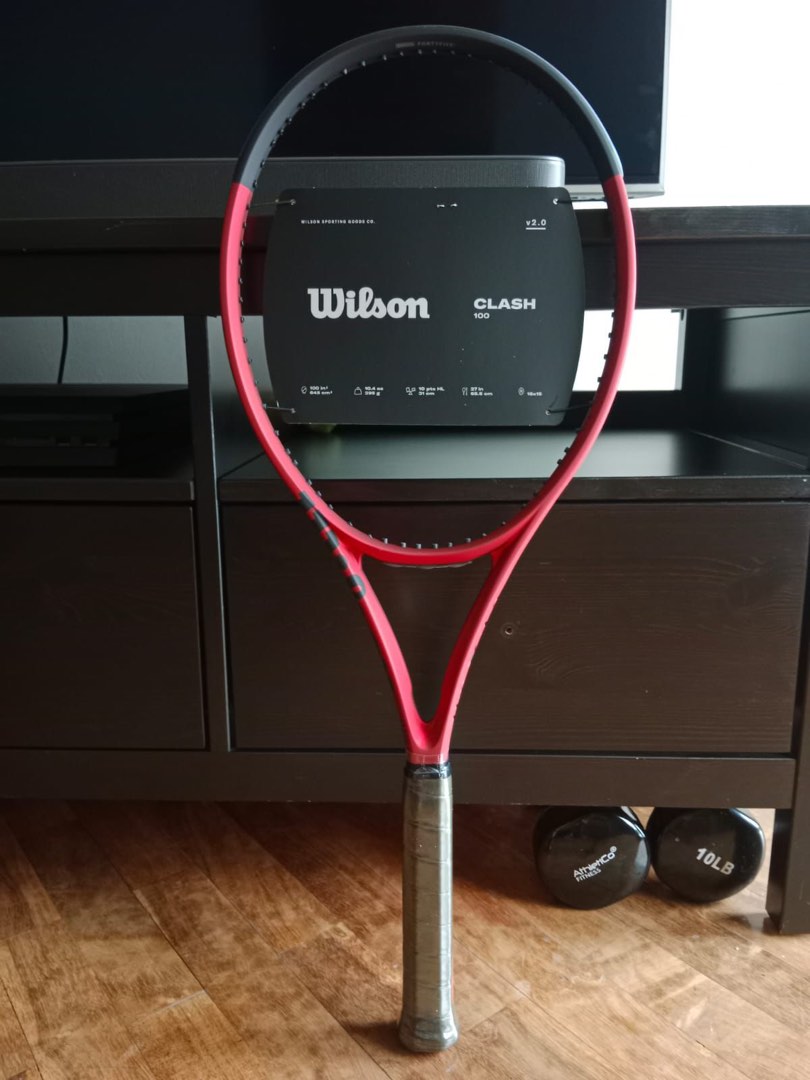 Wilson Clash 100 Tennis Racket, Sports Equipment, Sports & Games ...