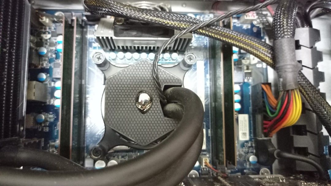 ALIENWARE Full Set Gaming PC i7, Computers & Tech, Desktops on Carousell