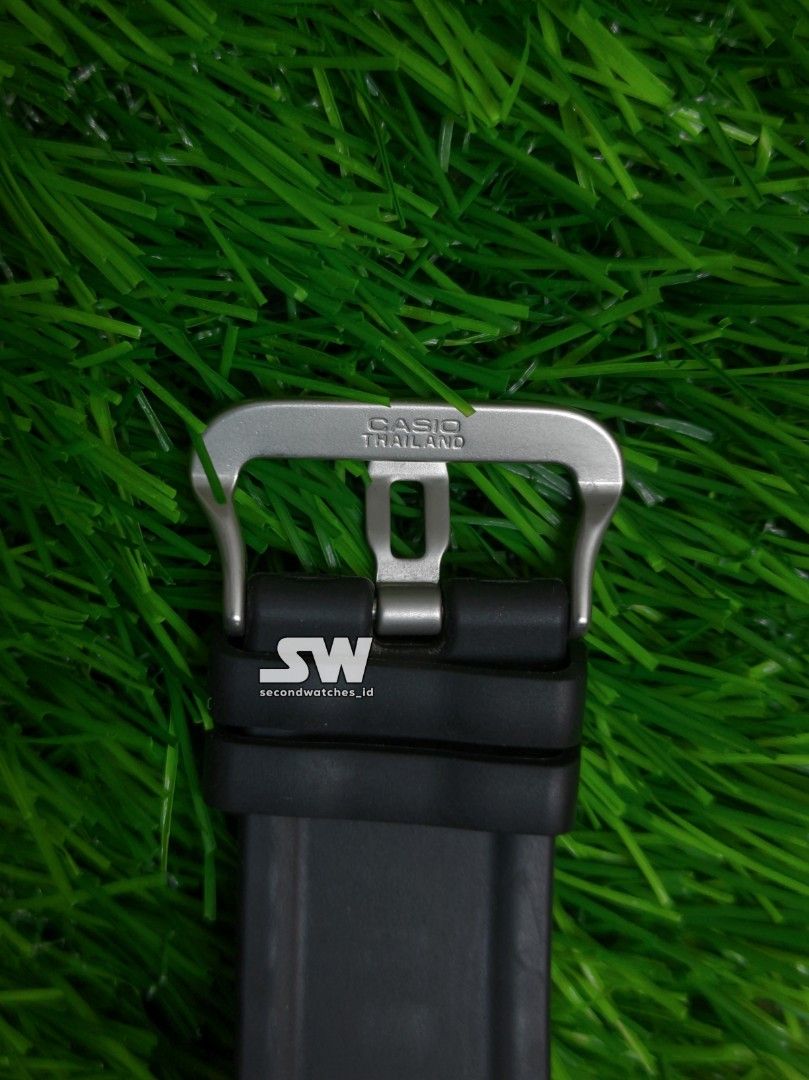 Casio protrek prt b50 not g shock, Fesyen Pria, Jam Tangan di Carousell