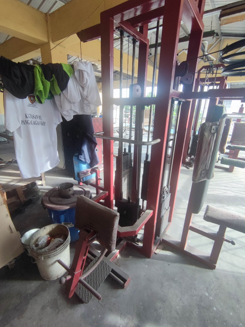 Complete Gym Equipment super heavy duty steel, Sports Equipment ...