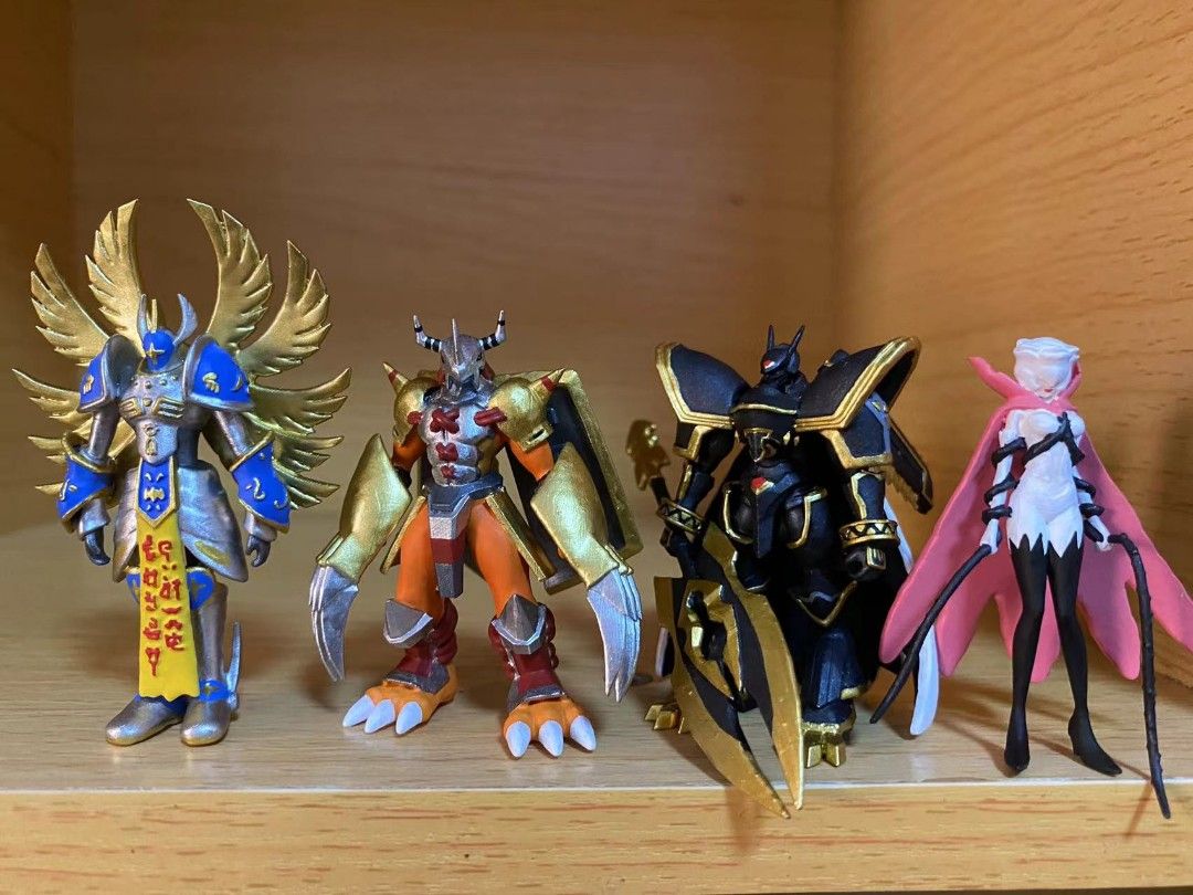 Digimon small figures,price not same according to different figure ...
