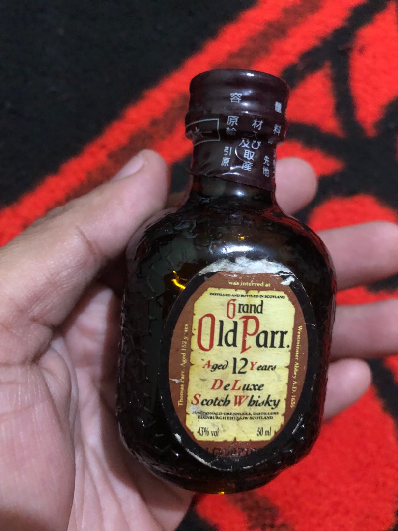 Grand Old Parr deluxe scotch whisky mini bottle, Hobbies & Toys ...