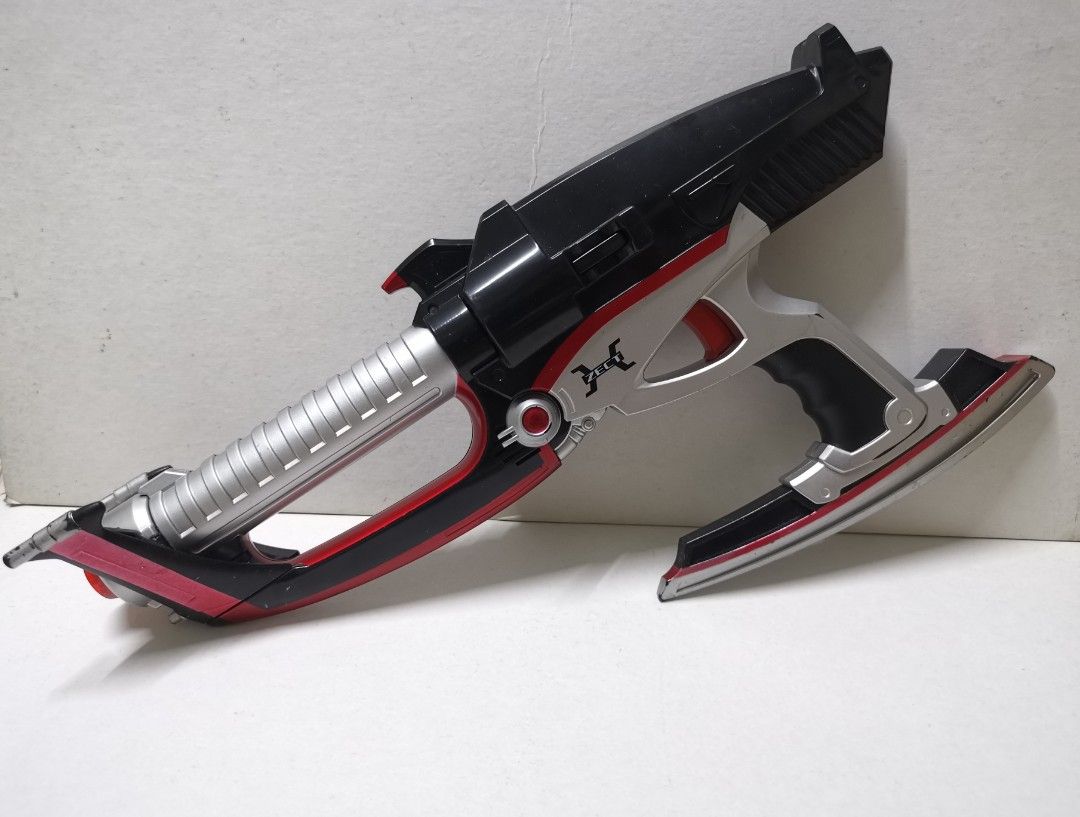 Kamen Rider Kabuto - DX Kunai Gun, Hobbies & Toys, Toys & Games on ...