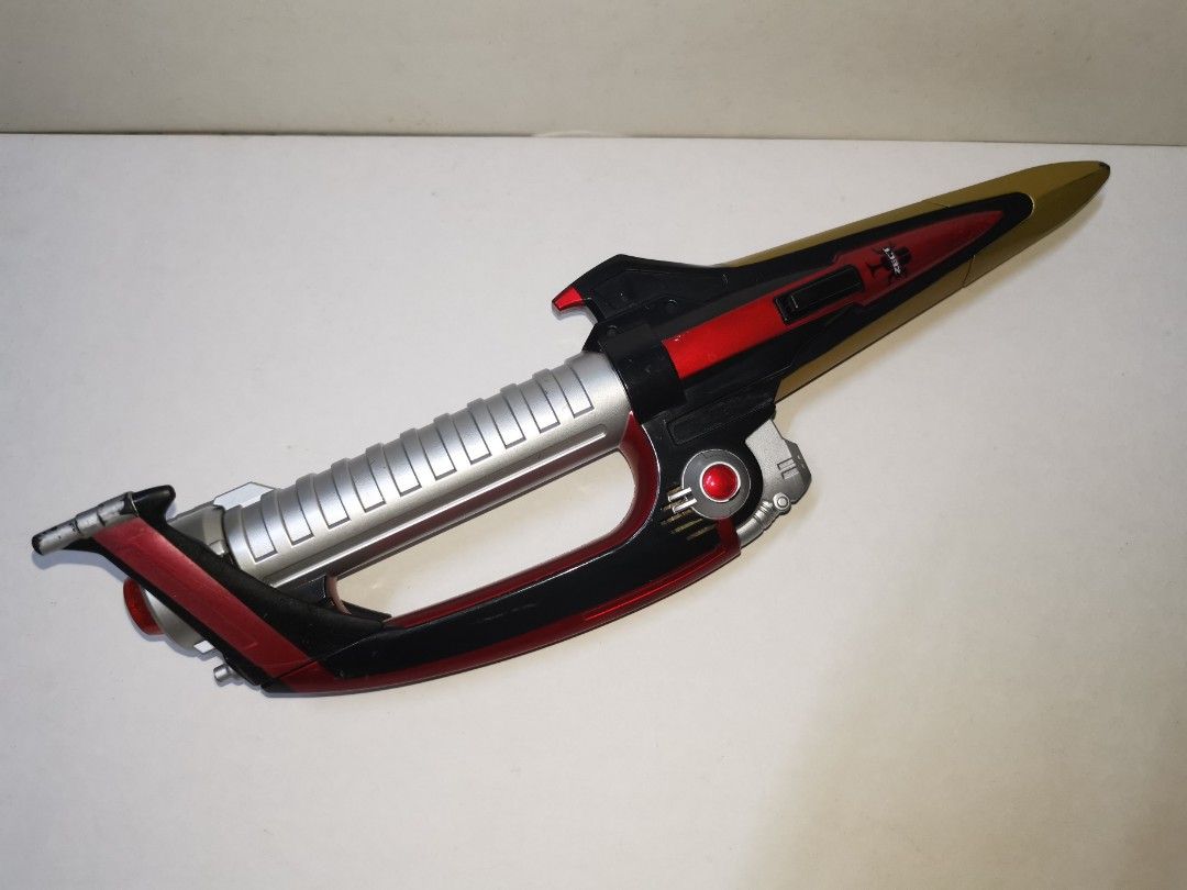 Kamen Rider Kabuto - DX Kunai Gun, Hobbies & Toys, Toys & Games on ...