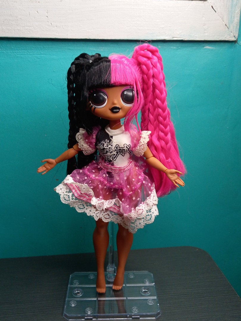 LOL Surprise OMG Remix Rock Metal Chick Fashion Doll 9.5", Hobbies ...
