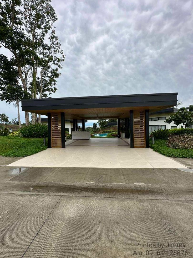 Lot For Sale in Silang Cavite at Hillside Ridge Near Ayala Malls ...