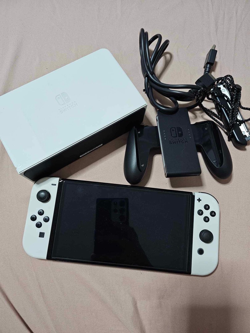 Nintendo switch oled v2, Mobile Phones & Gadgets, Other Gadgets on ...