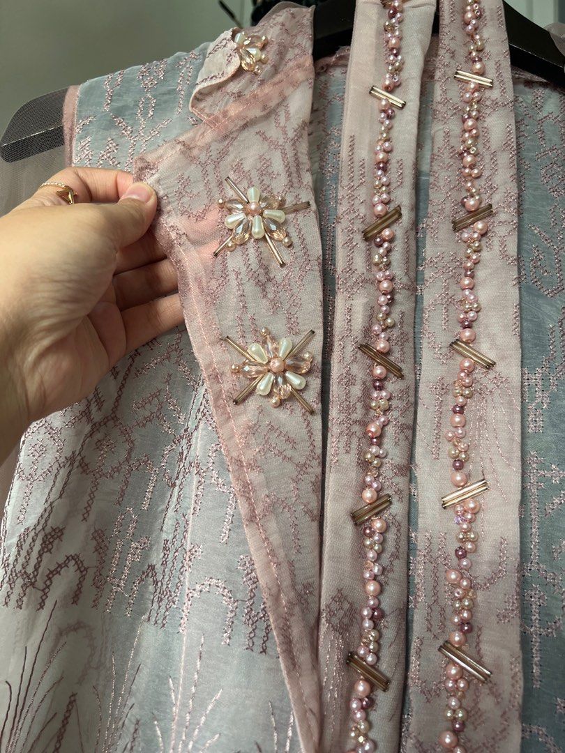 Outer Dress Payet, Fesyen Wanita, Muslim Fashion, Gaun di Carousell